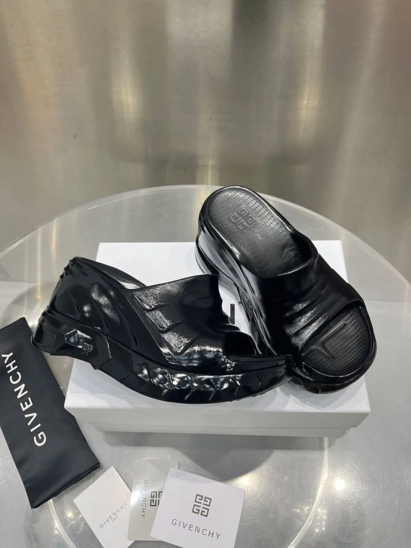 Brand-authenticated Givenchy Sandals