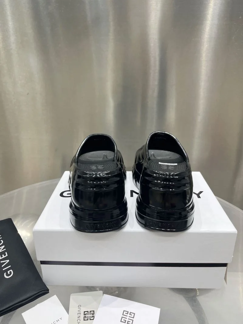 Brand-authenticated Givenchy Sandals