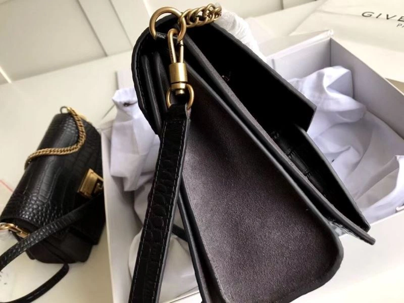 Factory-made Givenchy Satchel Bags
