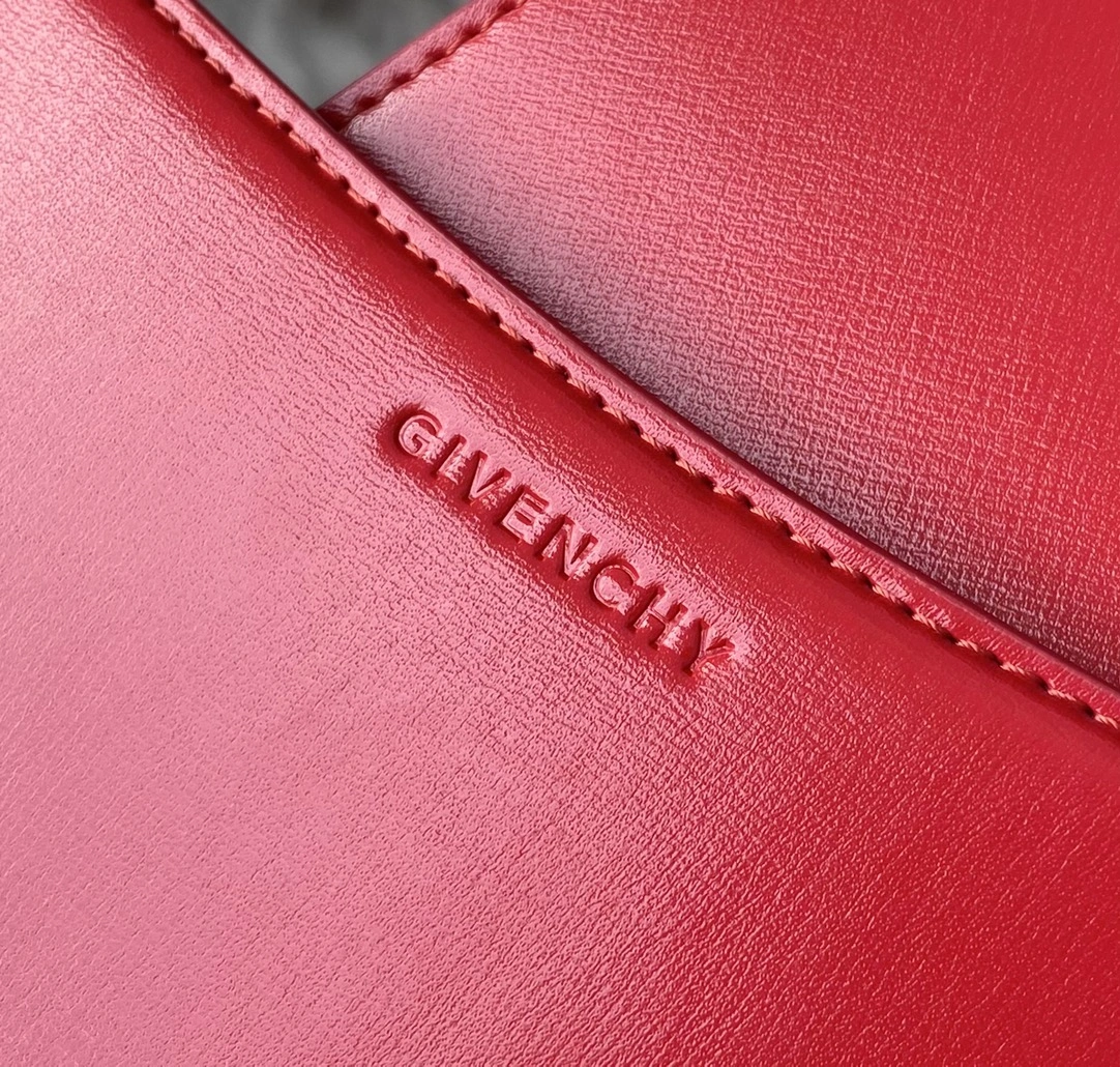 Bargain Givenchy Satchel Bags