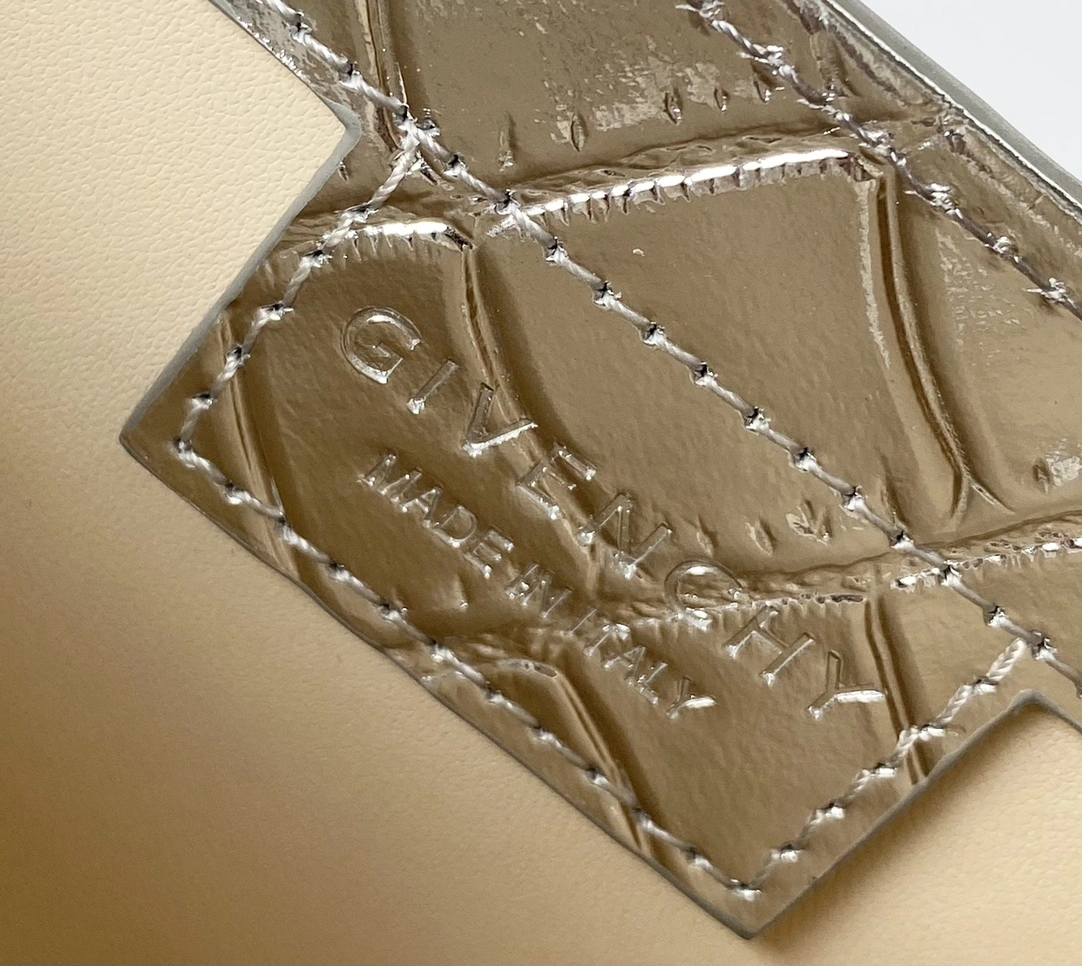 Reasonably priced Givenchy Satchel Bags