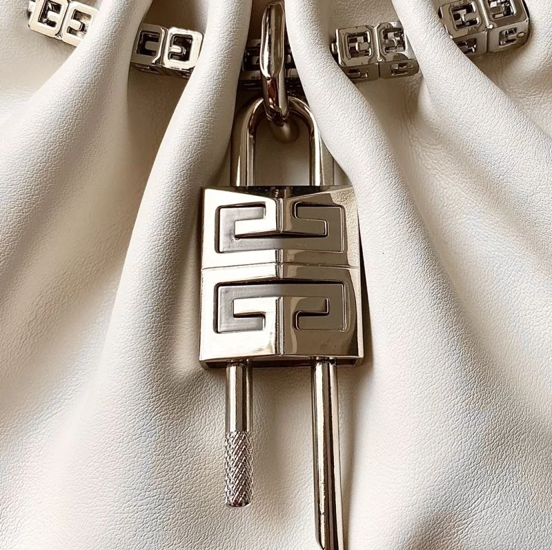 Bargain Givenchy Satchel Bags