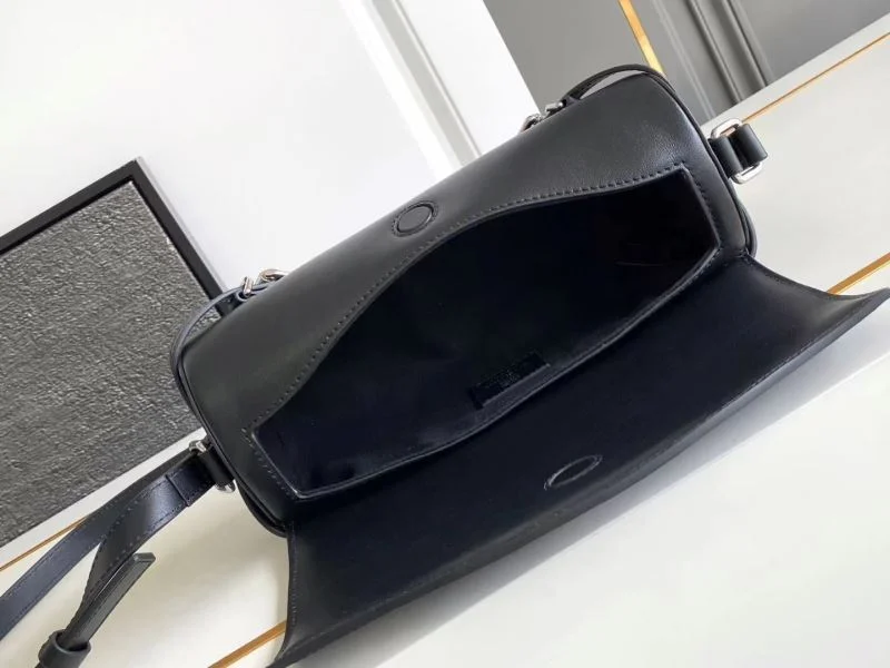 Factory-made Givenchy Satchel Bags