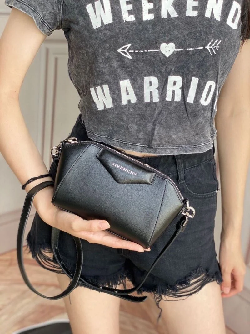 Top mirror Givenchy Satchel Bags