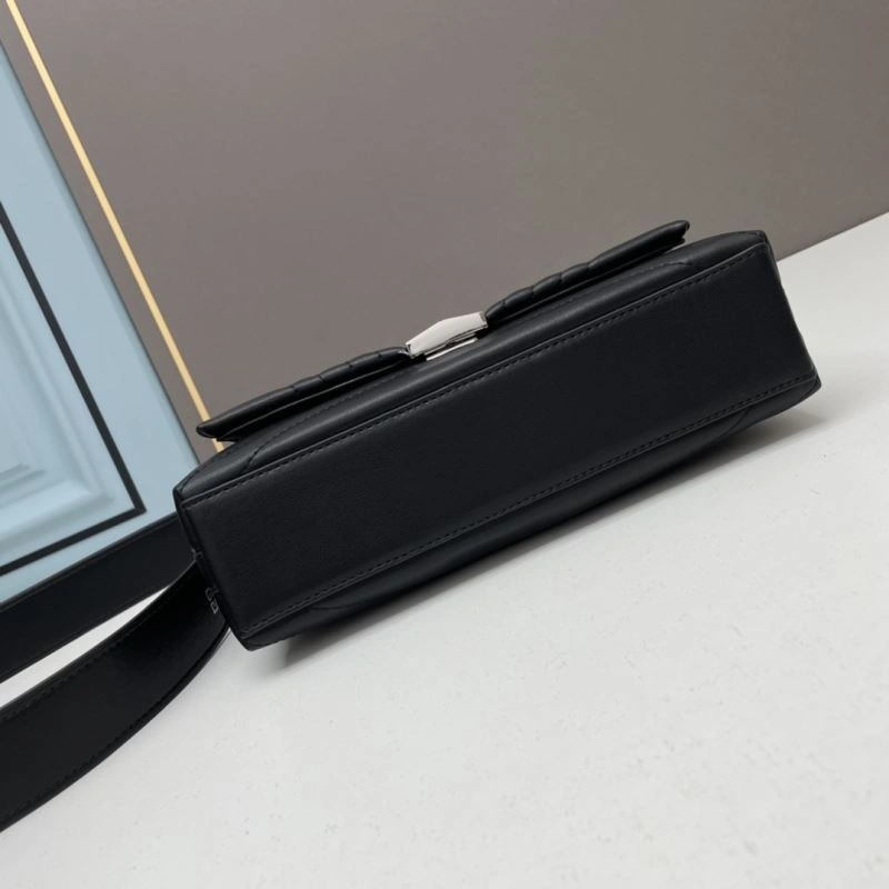 Top mirror Givenchy Satchel Bags