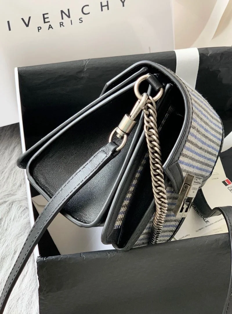 Accurate model Givenchy Satchel Bags