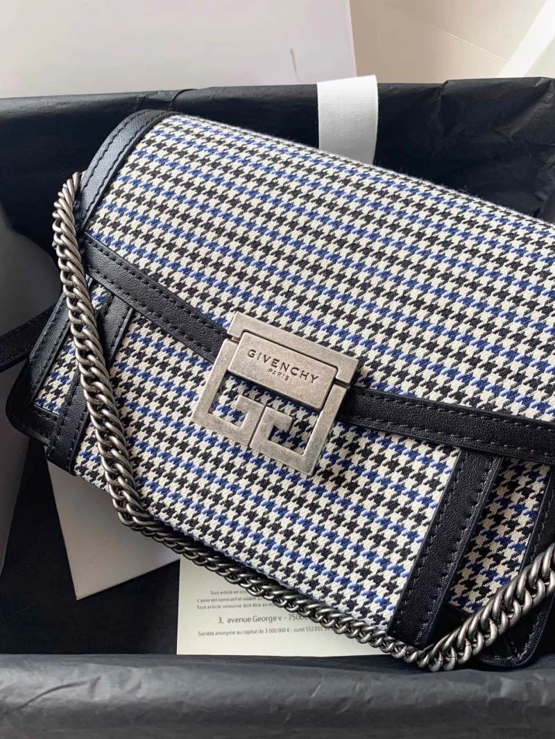 Accurate model Givenchy Satchel Bags