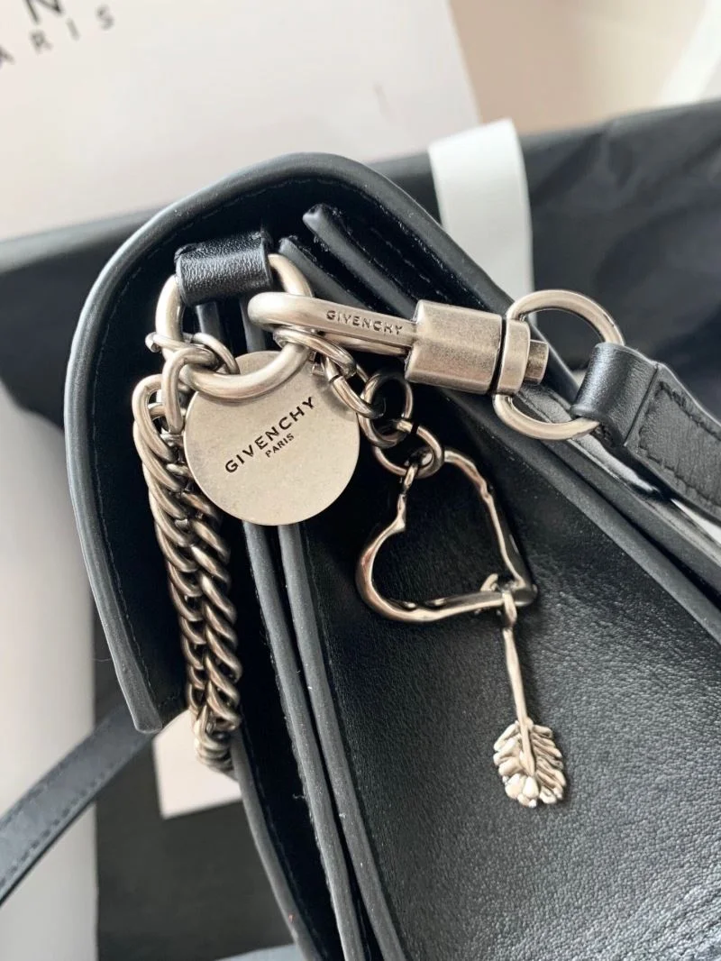 Accurate model Givenchy Satchel Bags