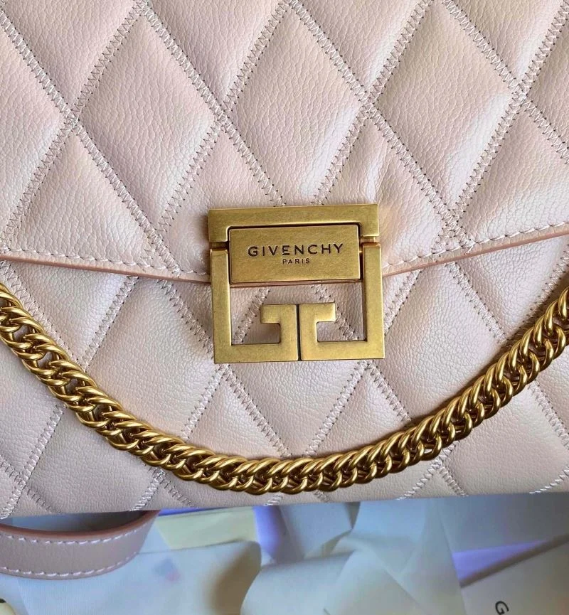 Accurate model Givenchy Satchel Bags