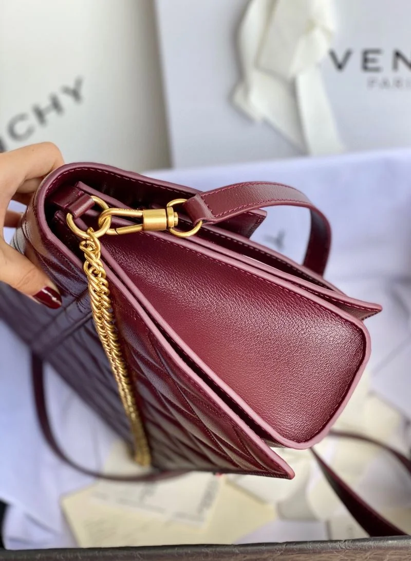 Accurate model Givenchy Satchel Bags