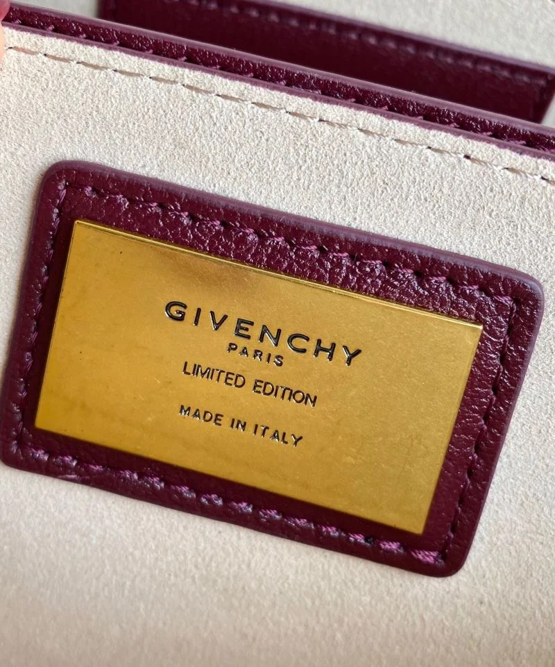 Accurate model Givenchy Satchel Bags