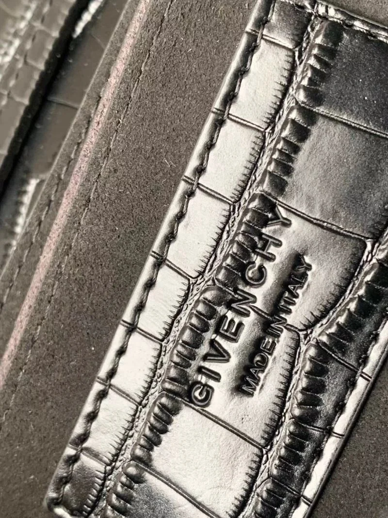 High fidelity Givenchy Satchel Bags