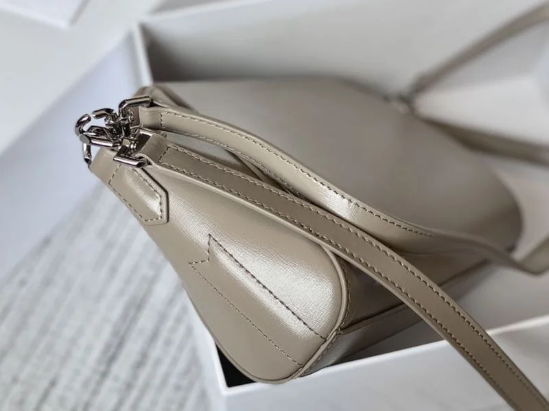 Mirror quality Givenchy Satchel Bags