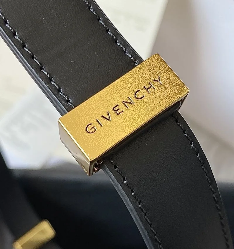 Low-cost Givenchy Satchel Bags