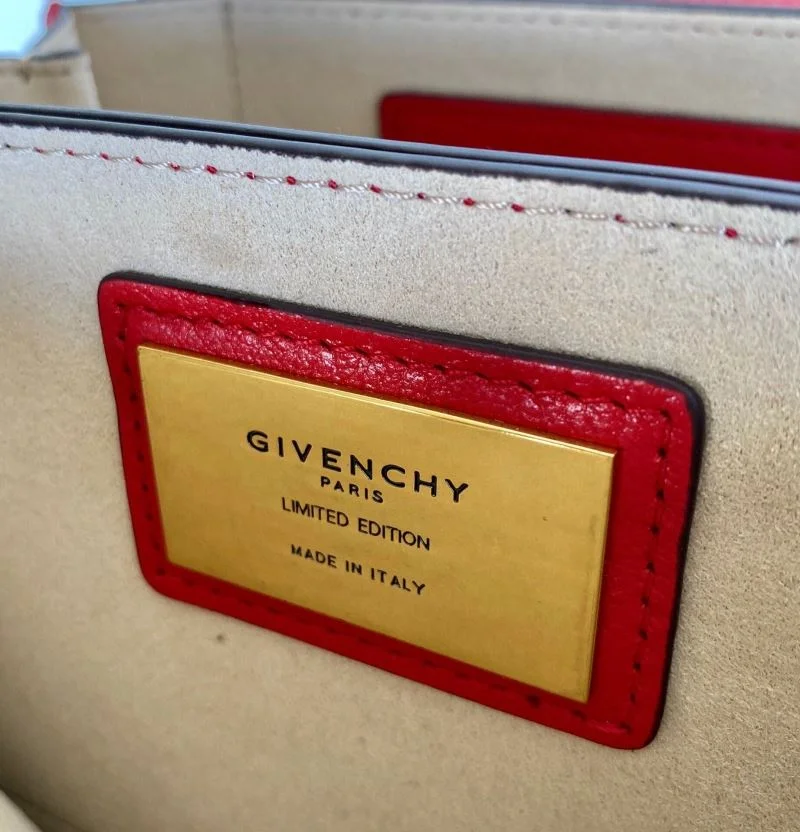 Top match Givenchy Satchel Bags