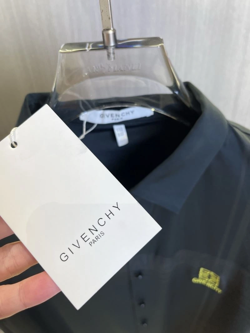 Accurate model Givenchy Shirts