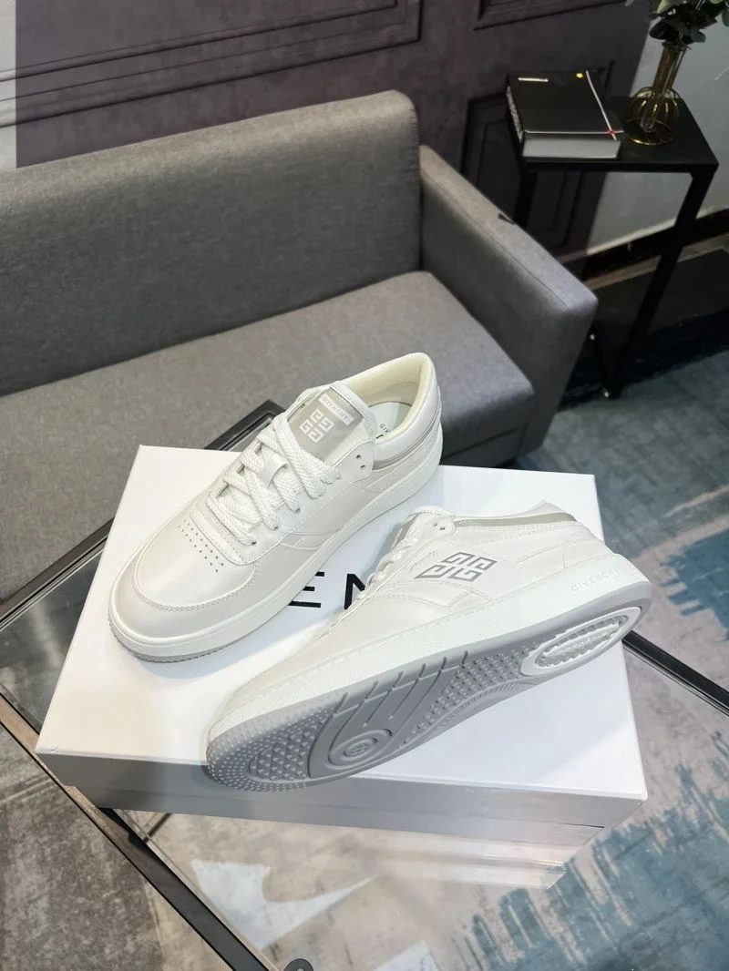 Top mirror Givenchy Shoes