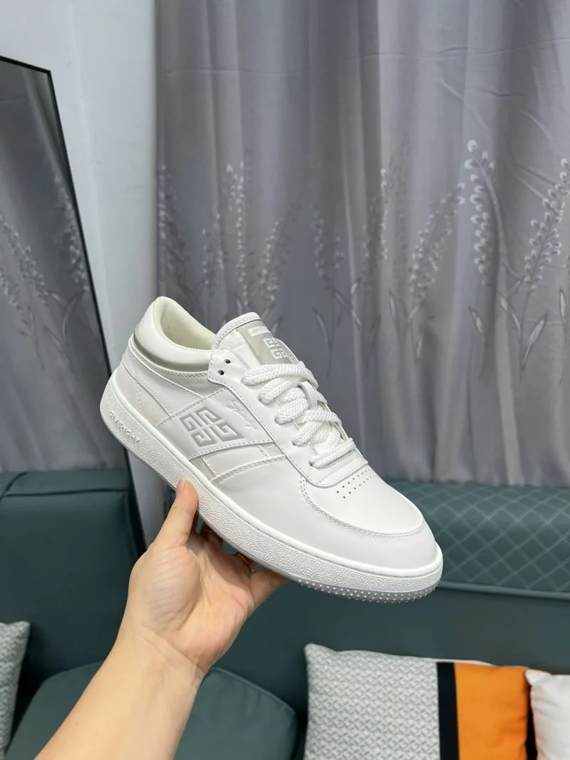 Top mirror Givenchy Shoes