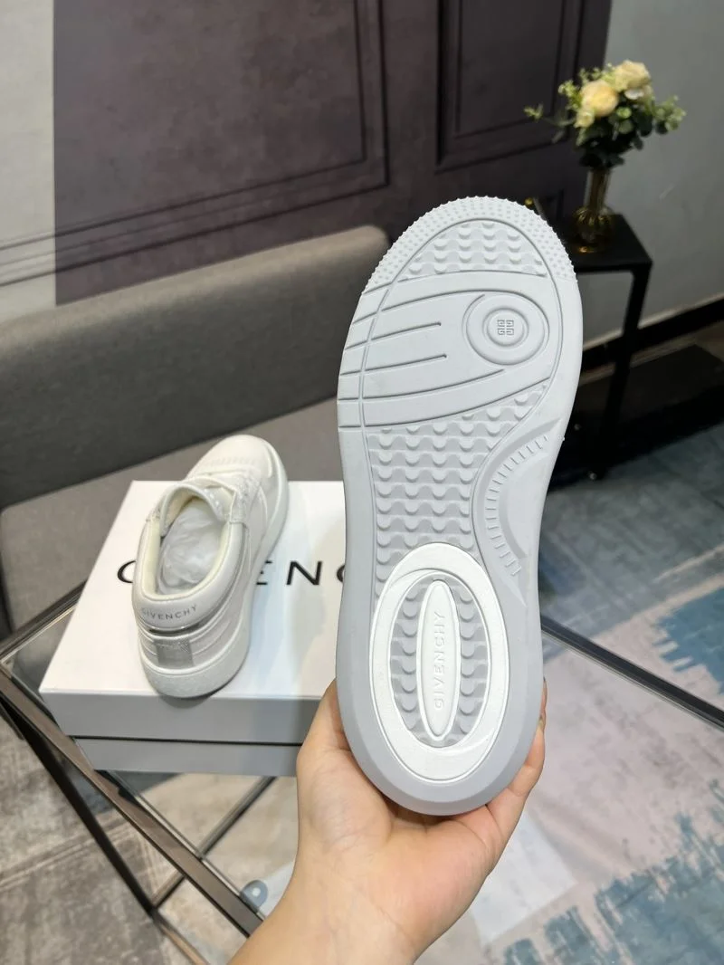 Top mirror Givenchy Shoes
