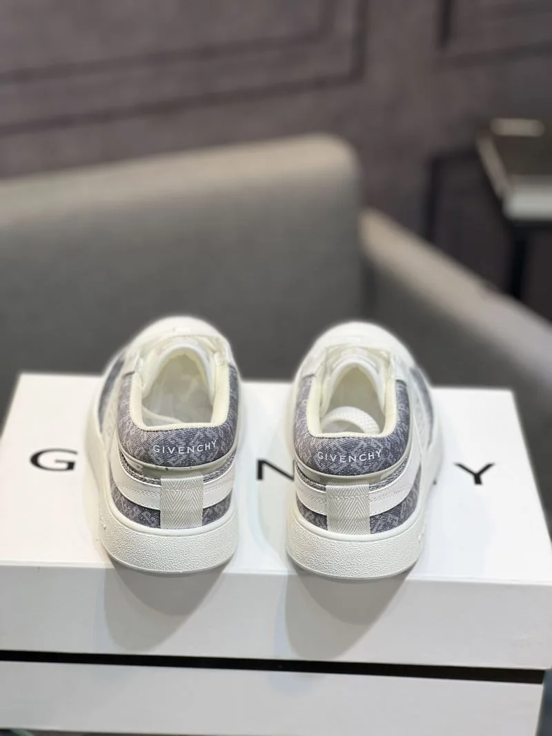 Exact replica Givenchy Shoes
