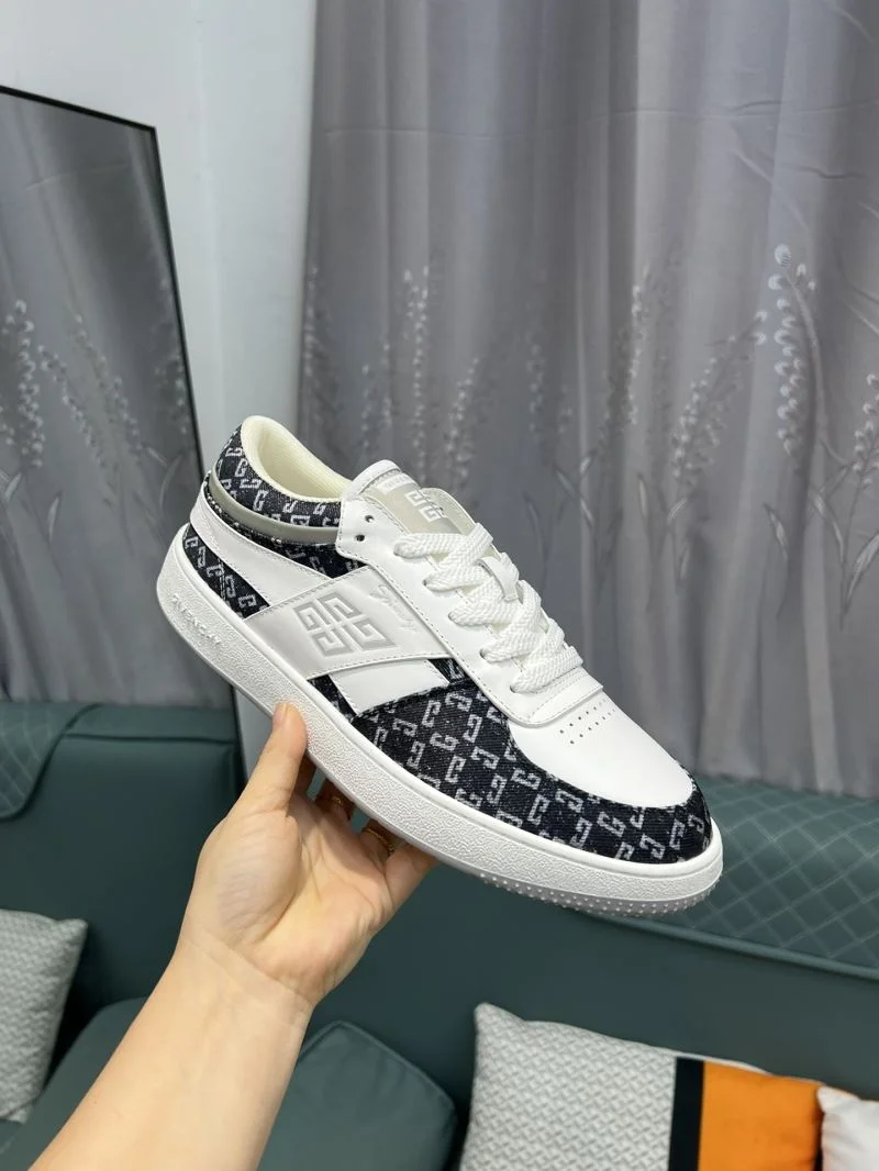Top mirror Givenchy Shoes
