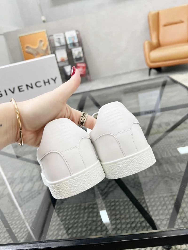 High accuracy Givenchy Shoes