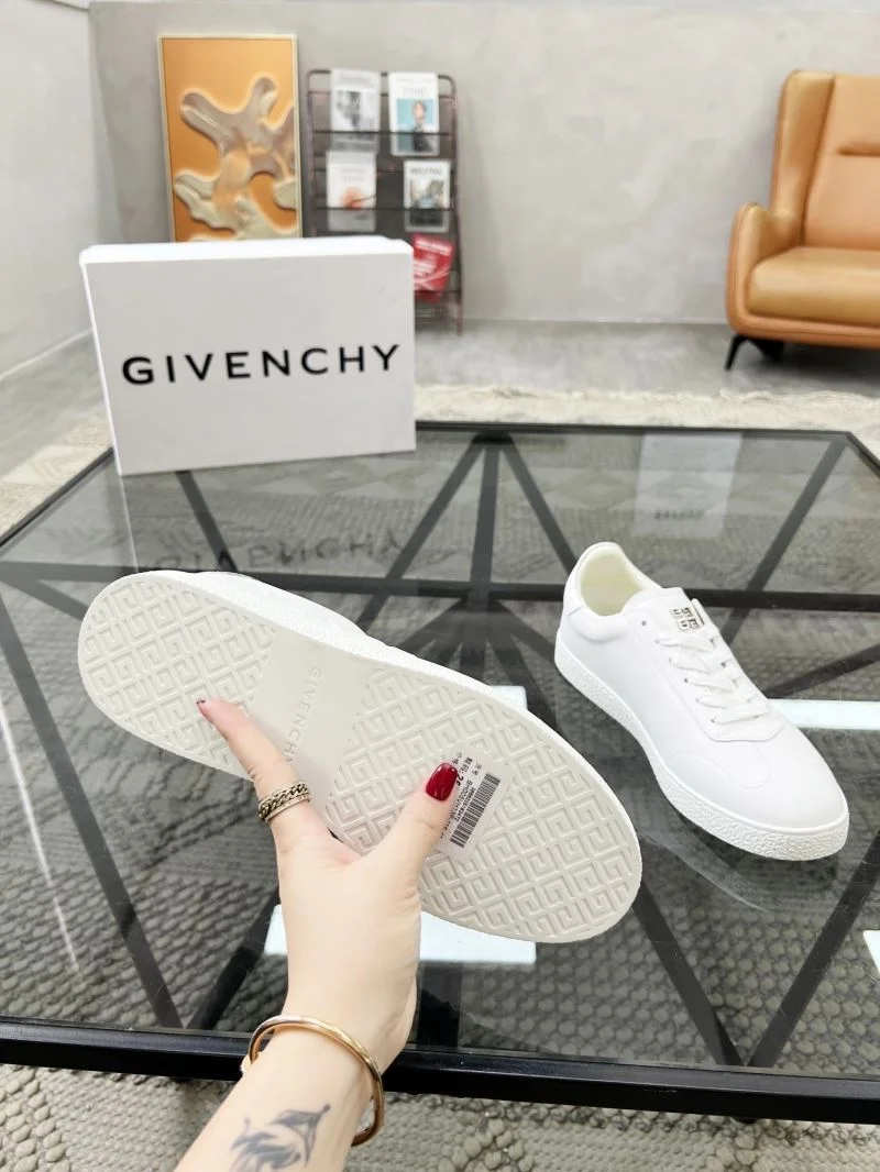 High accuracy Givenchy Shoes