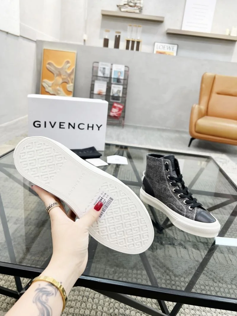 Bargain Givenchy Shoes