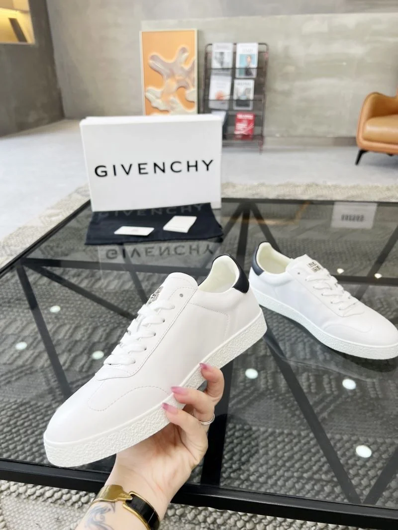 Top match Givenchy Shoes