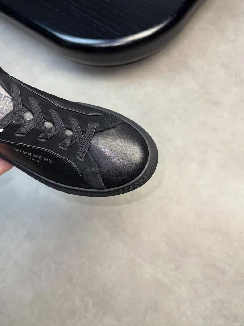 High accuracy Givenchy Shoes