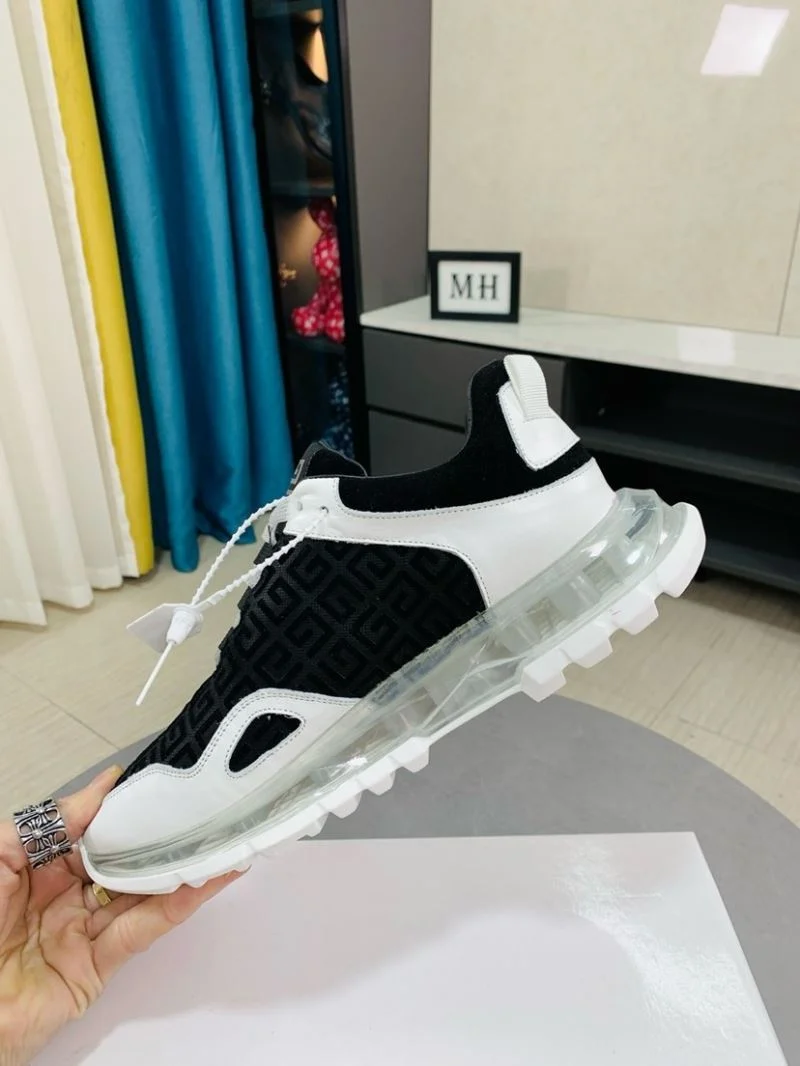 Top mirror Givenchy Shoes