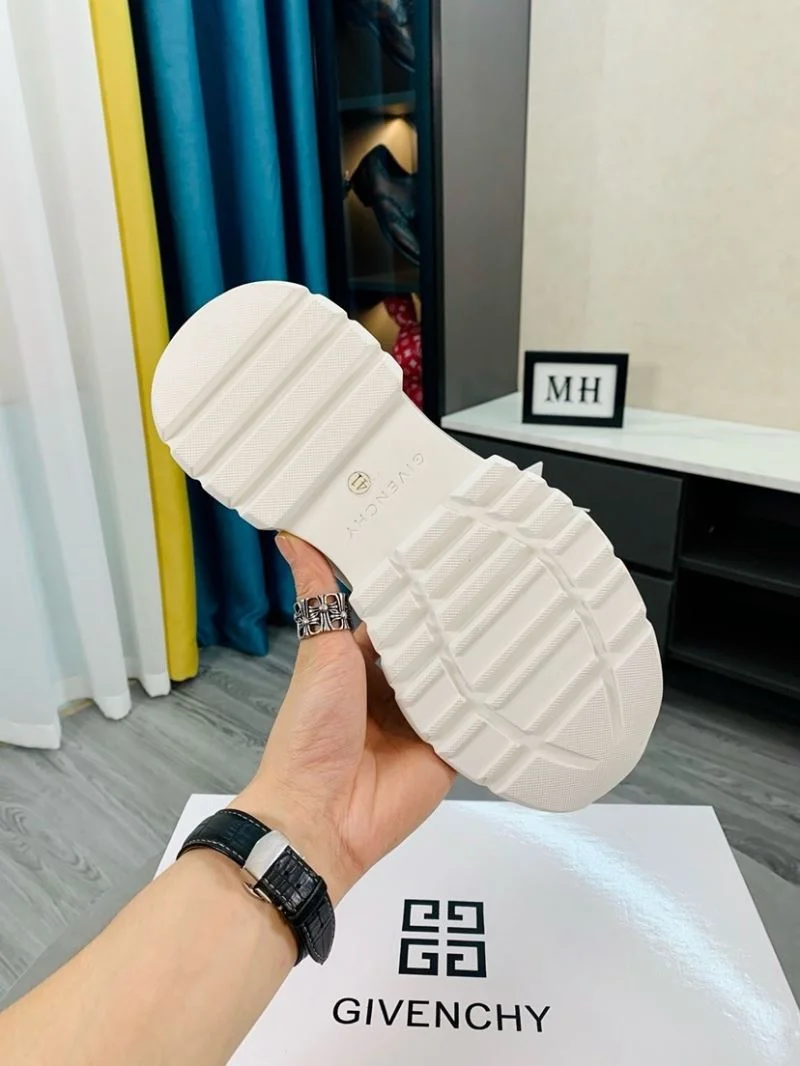 Mirror quality Givenchy Shoes