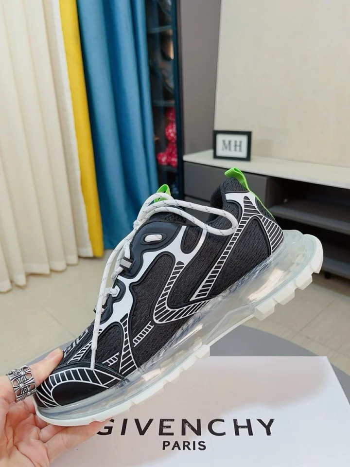 Precise copy Givenchy Shoes