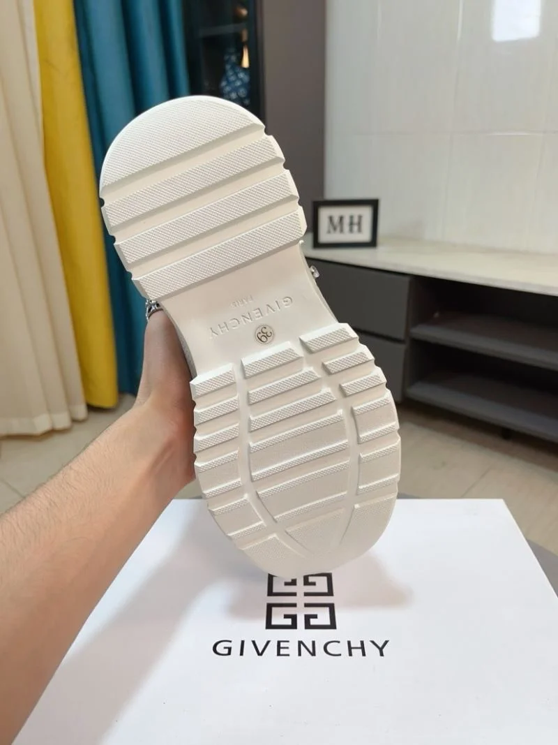 Mirror quality Givenchy Shoes