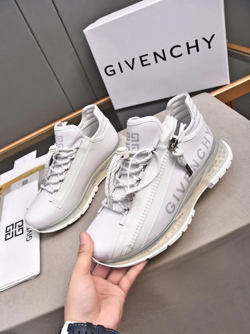 Top mirror Givenchy Shoes