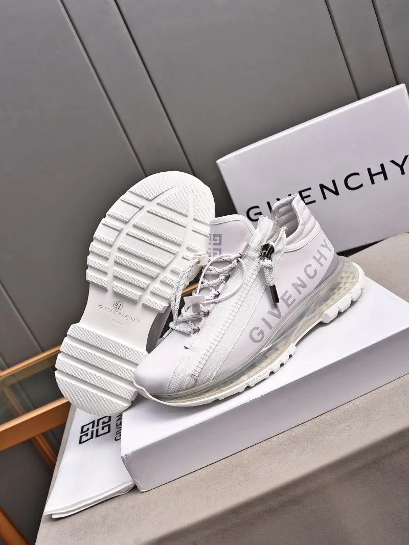 Top mirror Givenchy Shoes