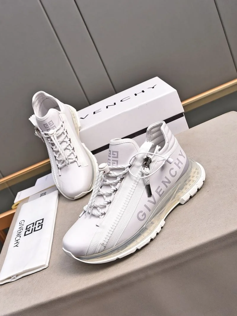 Top mirror Givenchy Shoes