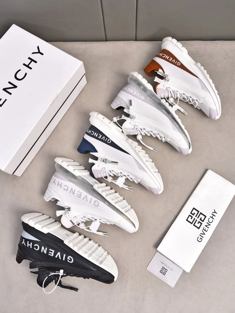 Top mirror Givenchy Shoes