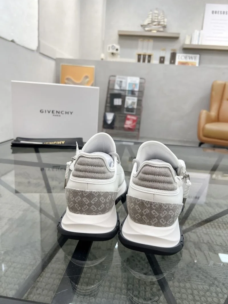 High accuracy Givenchy Shoes
