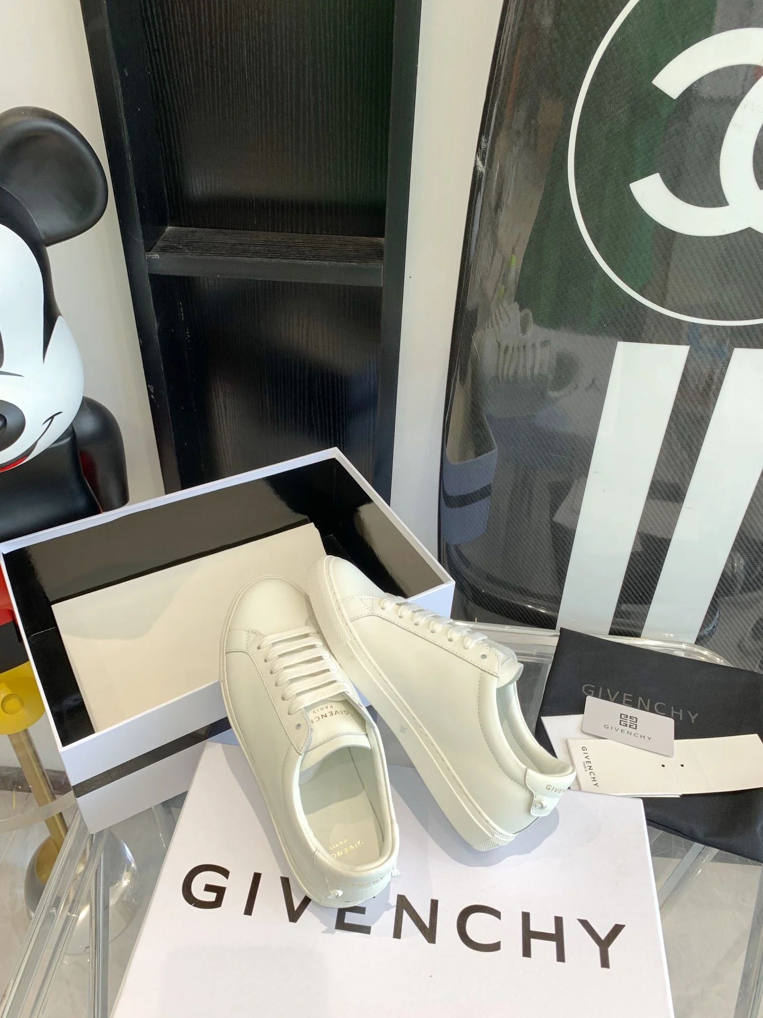Low-cost Givenchy Shoes