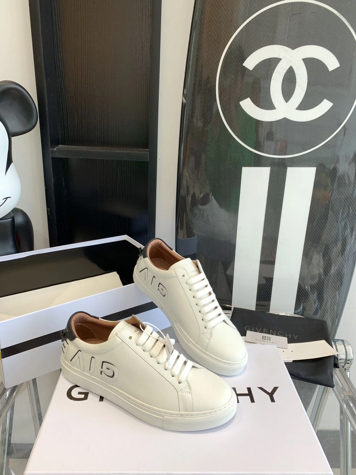High accuracy Givenchy Shoes