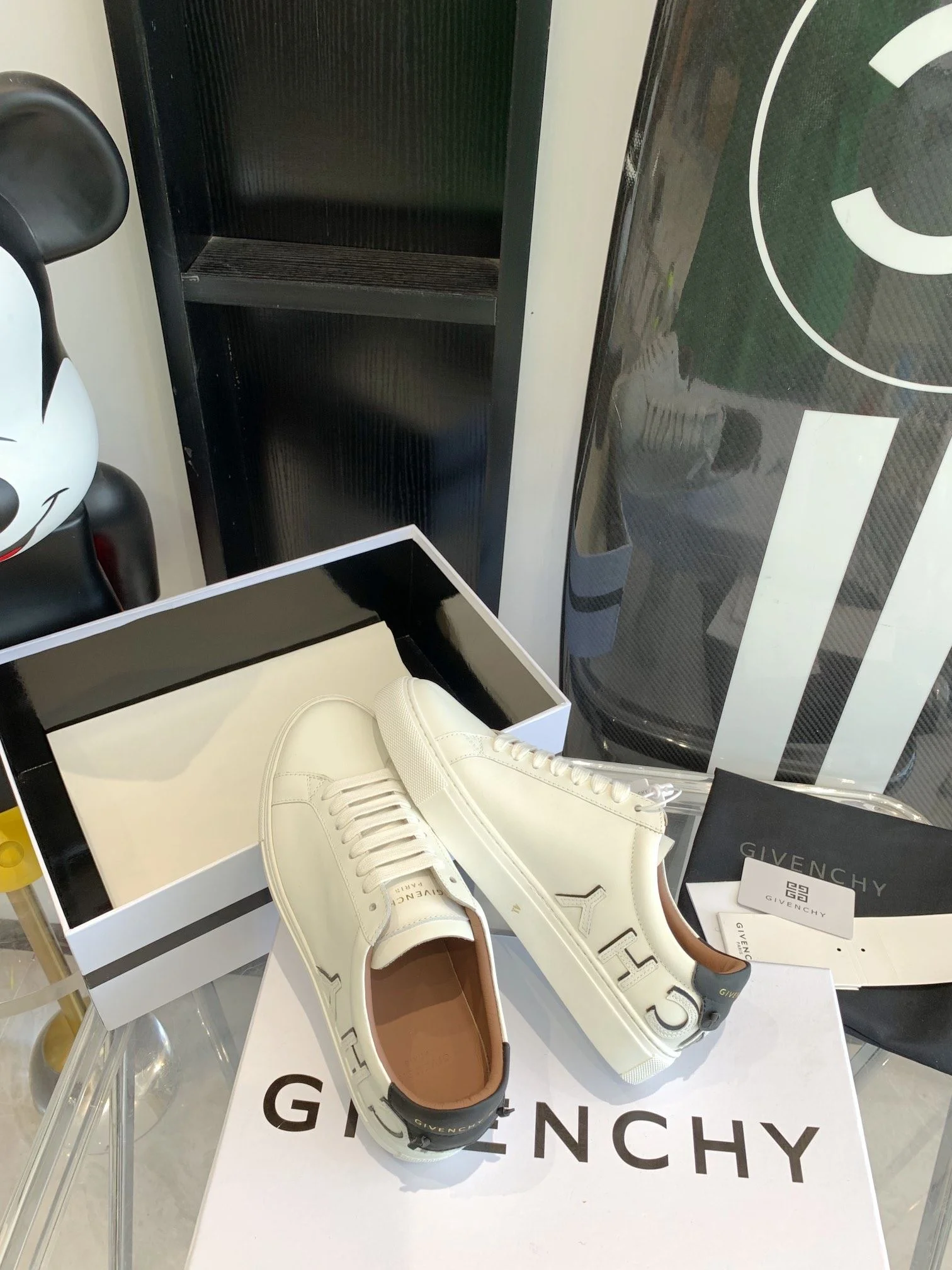 High accuracy Givenchy Shoes