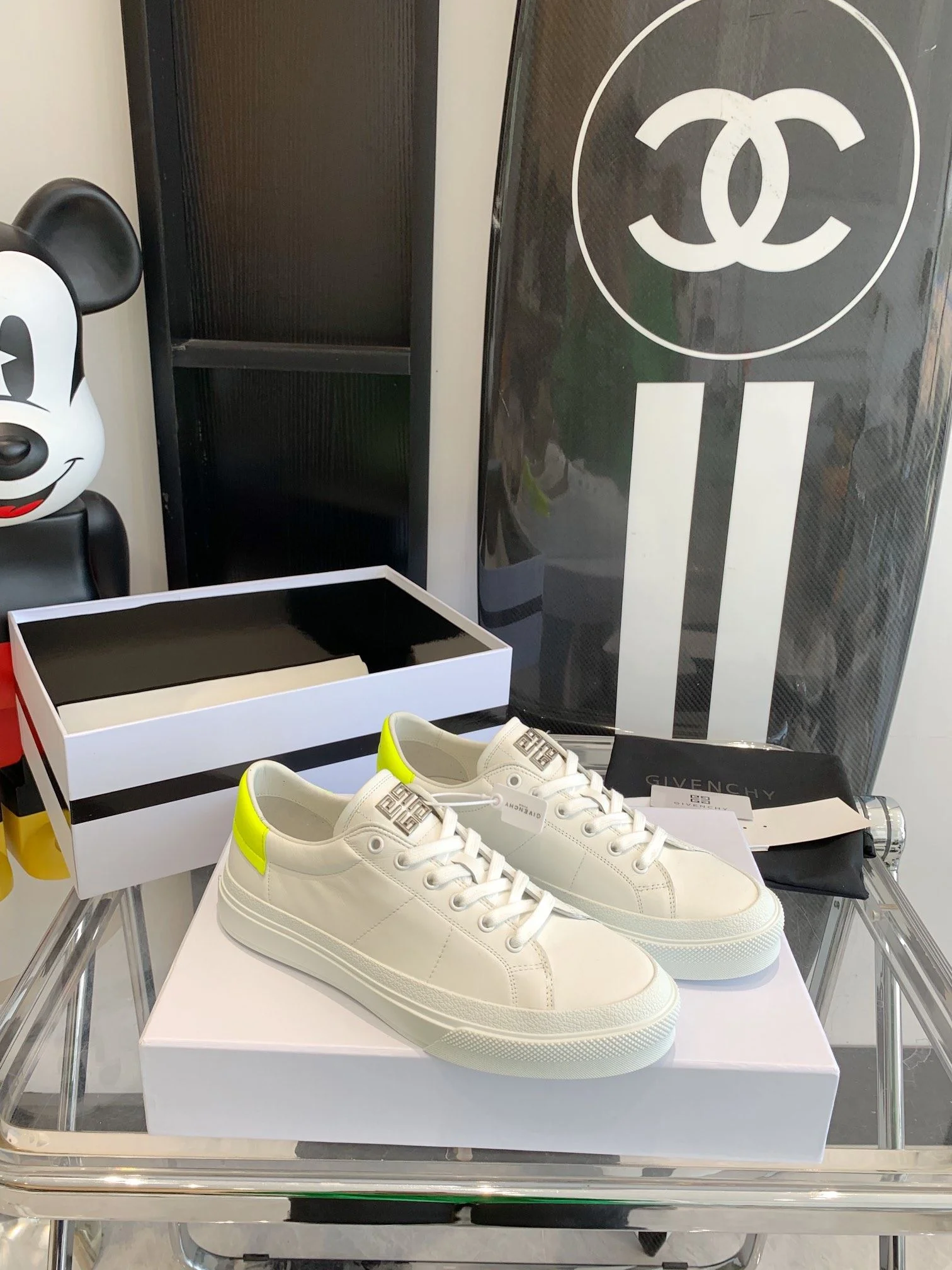 Exact replica Givenchy Shoes