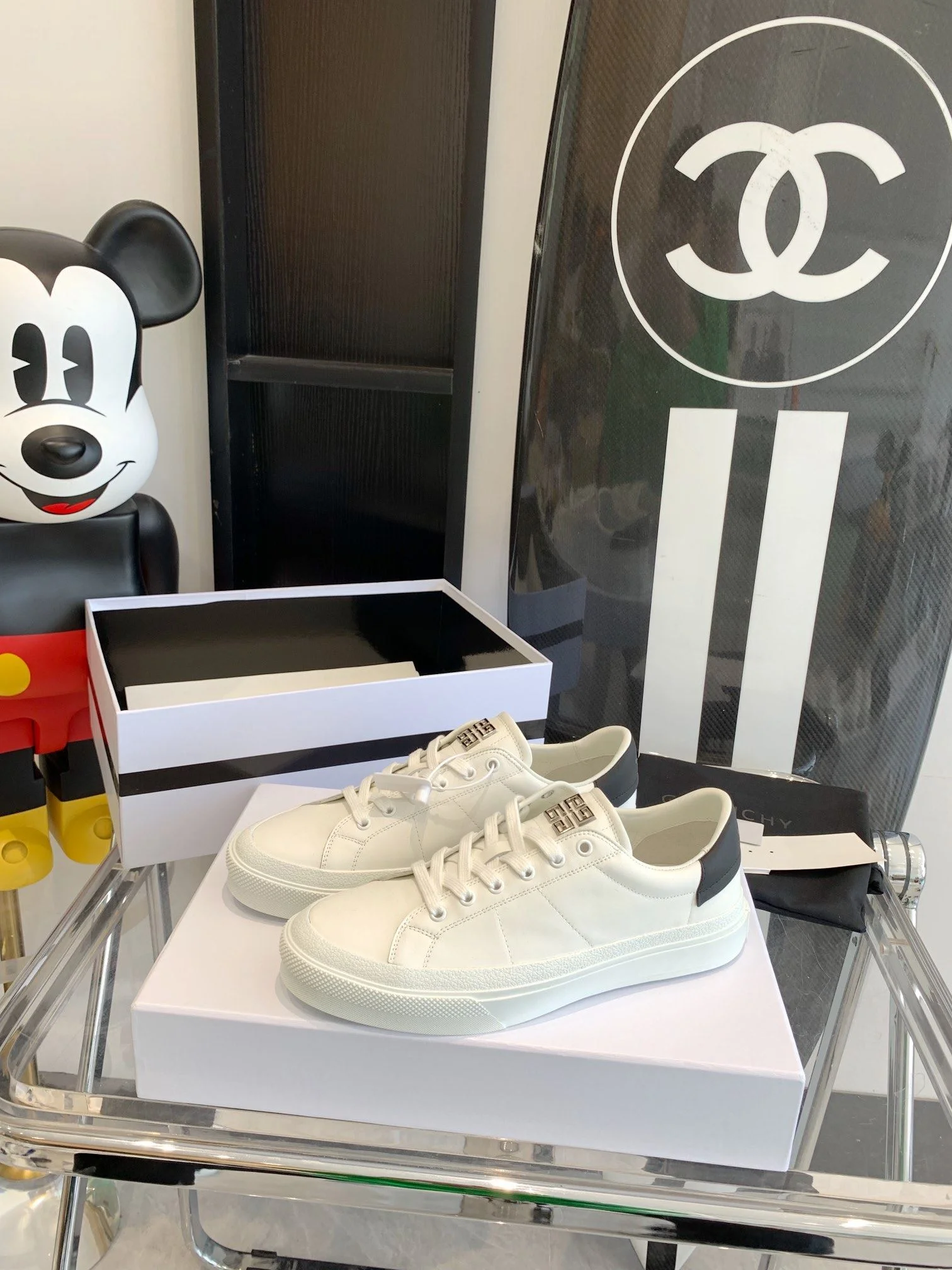 Brand-original Givenchy Shoes