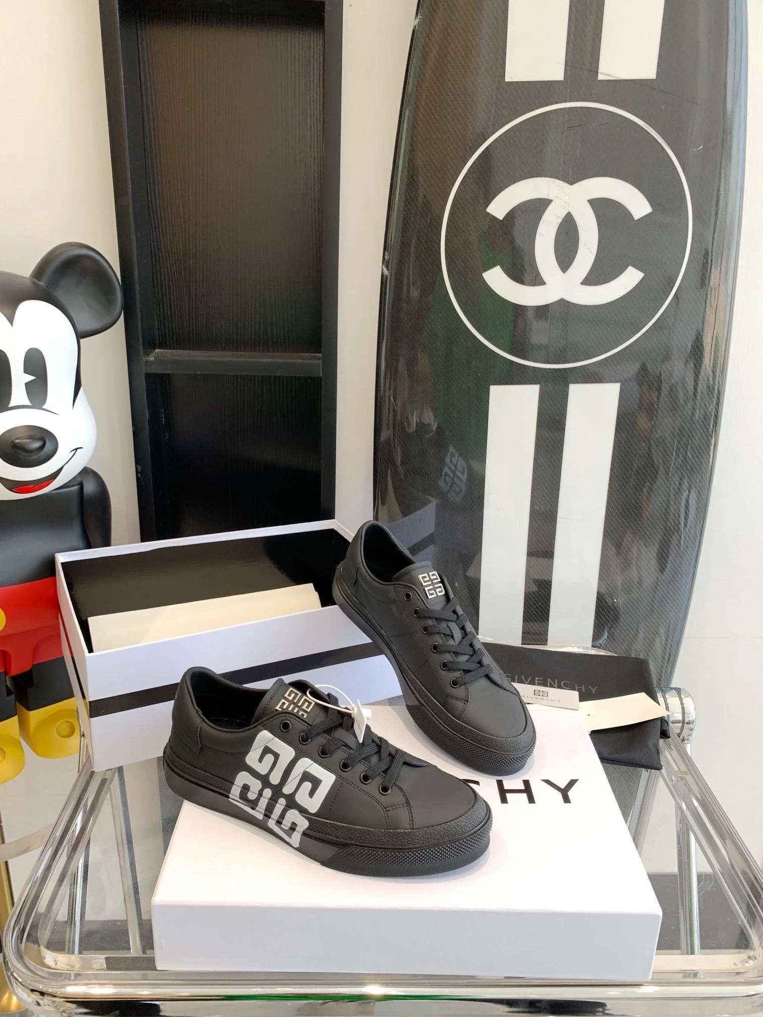 Top mirror Givenchy Shoes