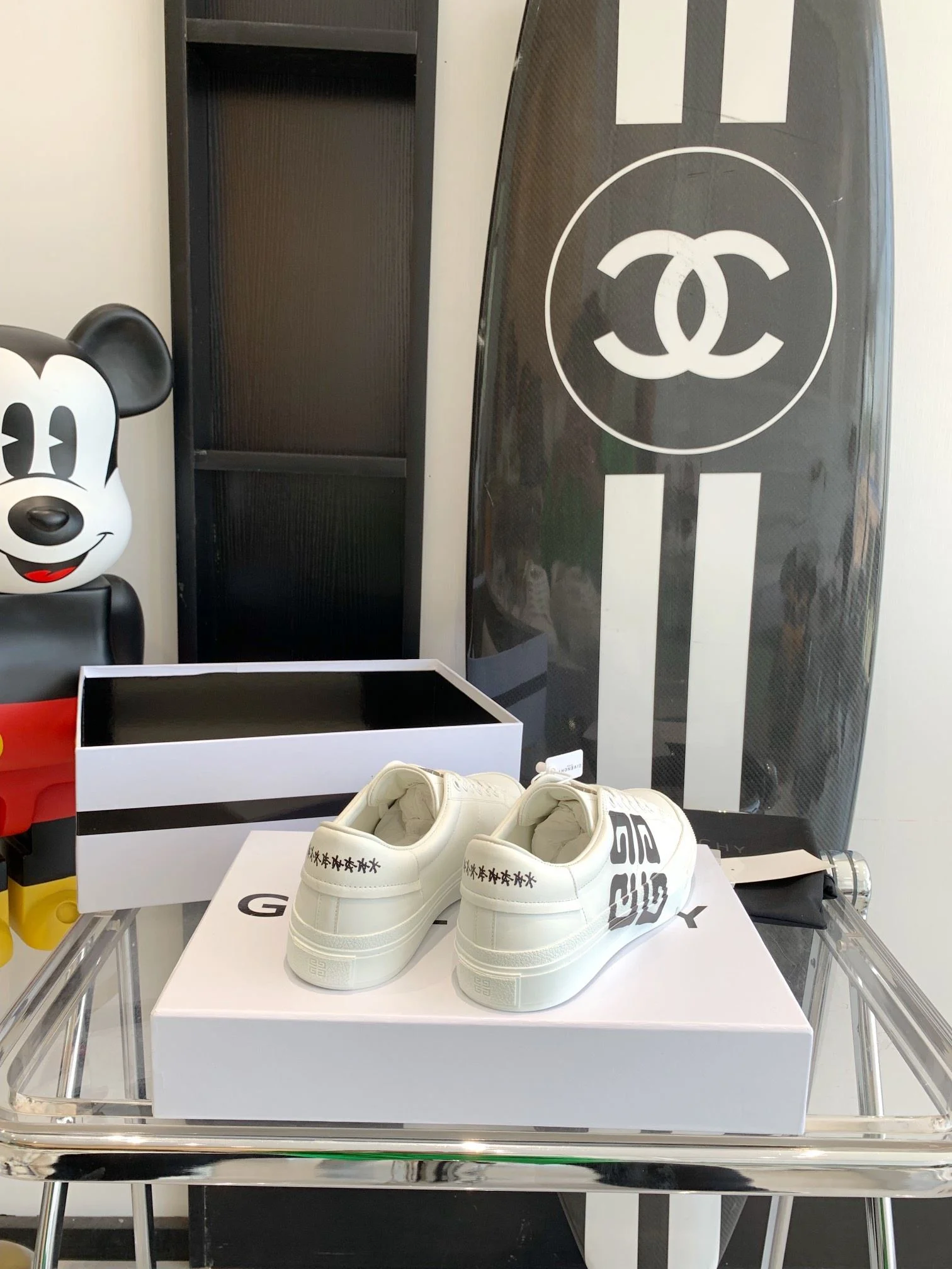 High accuracy Givenchy Shoes