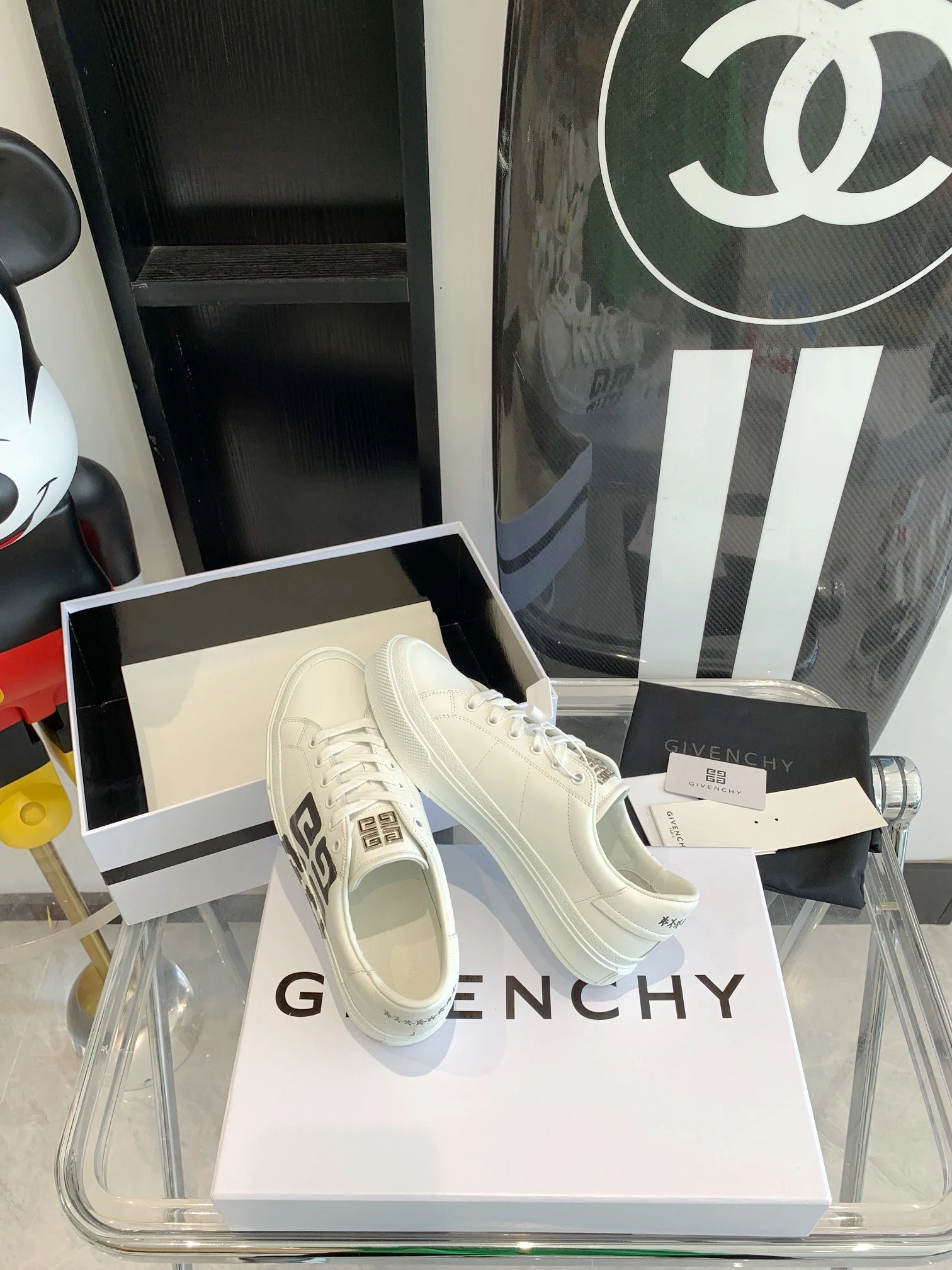 High accuracy Givenchy Shoes