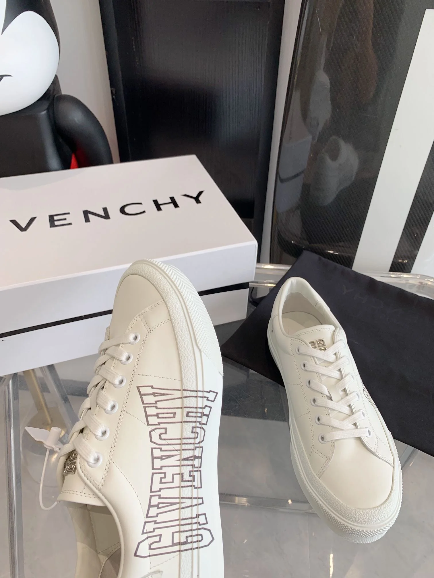 Factory-made Givenchy Shoes