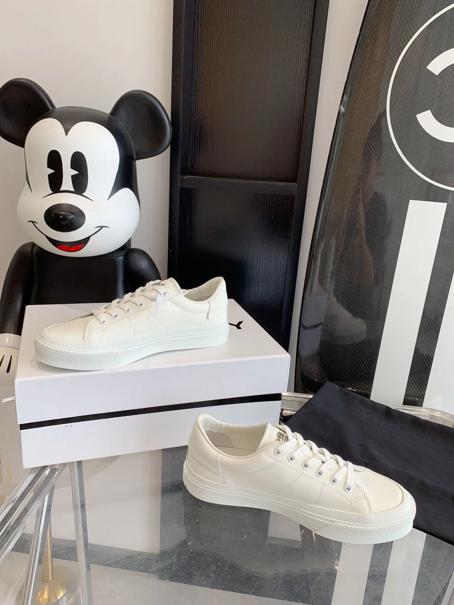 Factory-made Givenchy Shoes