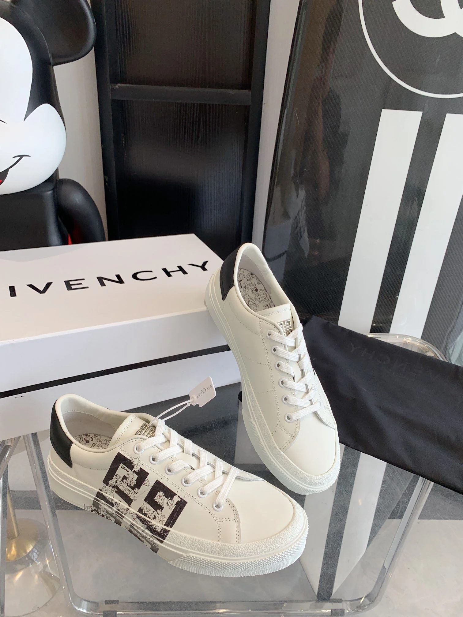 Mirror quality Givenchy Shoes
